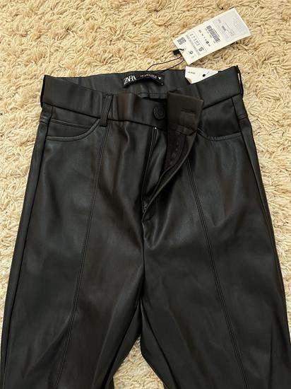 Zara kozne pantalone NOVO