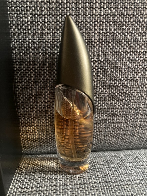 NAOMI CAMPBELL NAOMI QUEEN OF GOLD TESTER 50ml Ženski