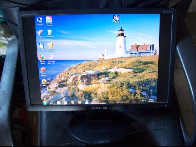 Samsung 943NW  monitor LCD 19 inca