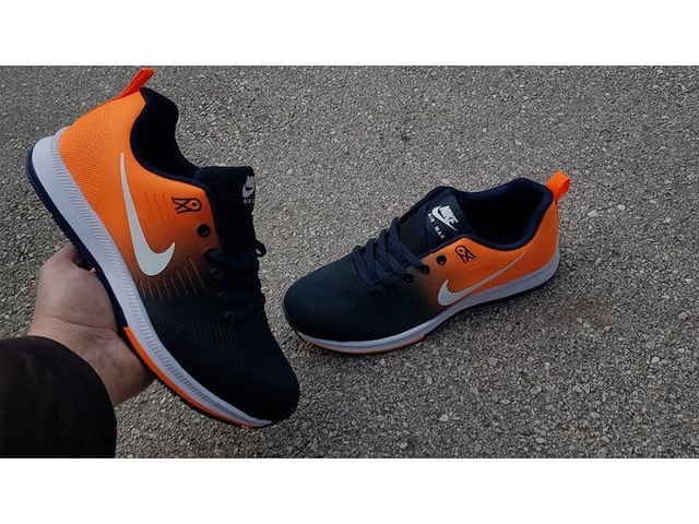 Nike air max patike muske narandžasta boja NOVO