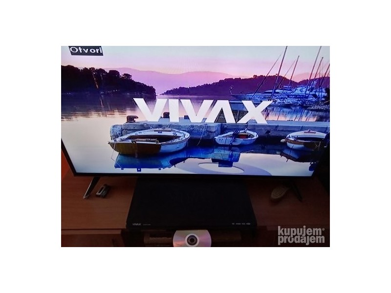 Vivax DVD K-230 + 9 Originalnih DVD Filmova