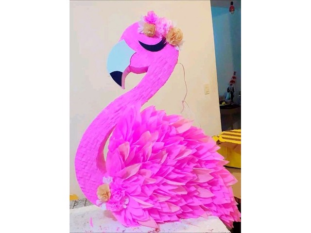 FLAMINGO, pinjata