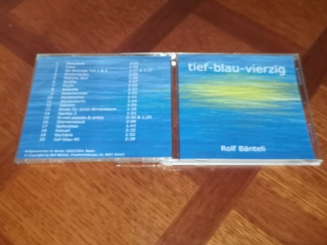 Tief-blau-vierzig-Rold Banteli