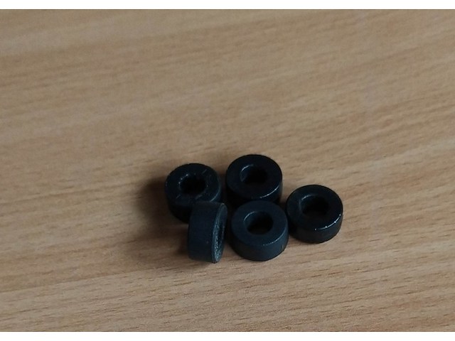 Feritno jezgro 14X5X6mm