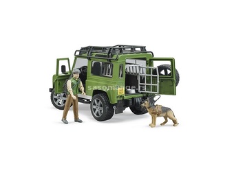 Land Rover sa šumarom i psom