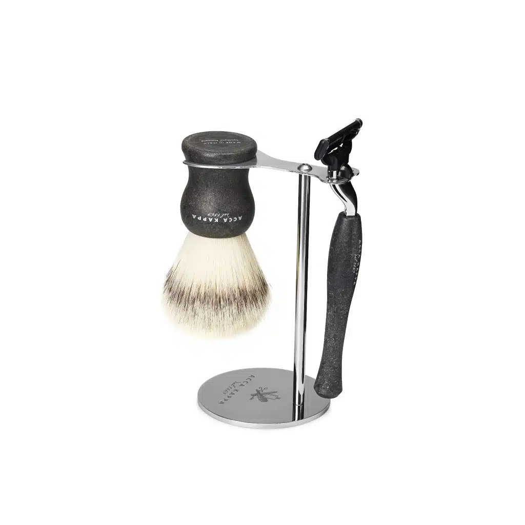 Acca Kappa Shaving Set With Stand Synthetic Fibres Brush – „Mach 3“ Razor – Set četka za brijanje od sintetičkih vlakana i Mach 3
Acca Kappa Shaving Set With Stand Synthetic Fibres Brush – „Mach ...