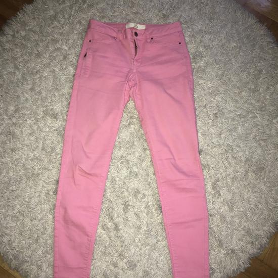 Roze zara pantalone