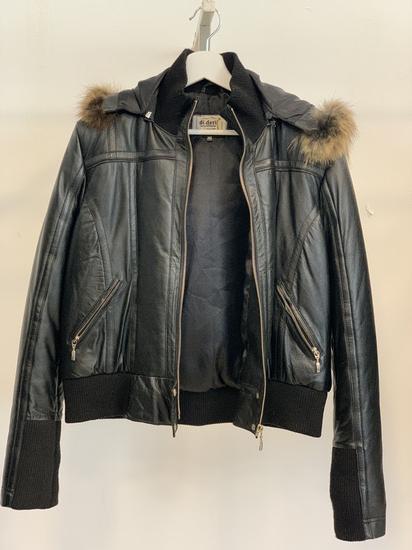 Crna zimska kožna jakna sa krznom na kapuljači