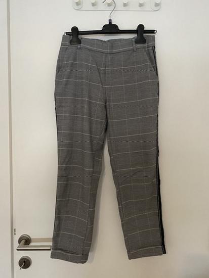 Mango karirane pantalone