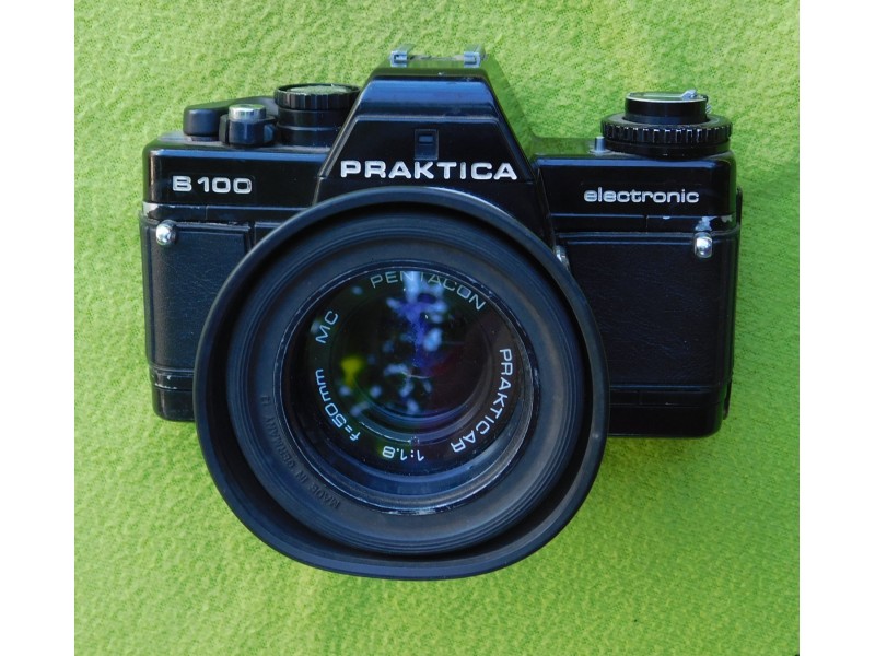 Fotoaparat Praktica B 100 Electronic