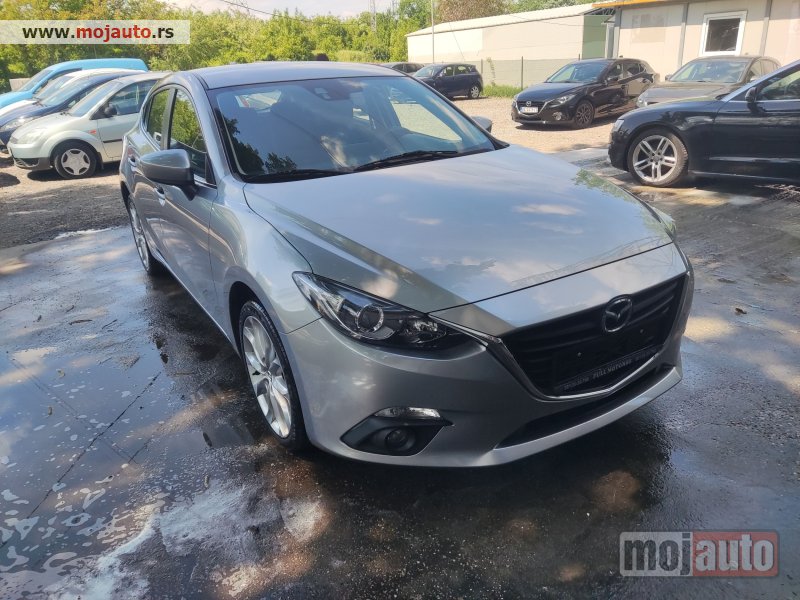 Mazda 3 1.5 Skyactiv