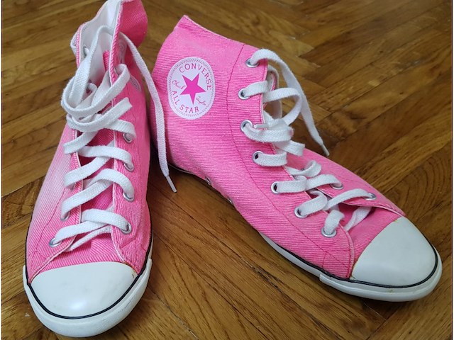 Starke Converse