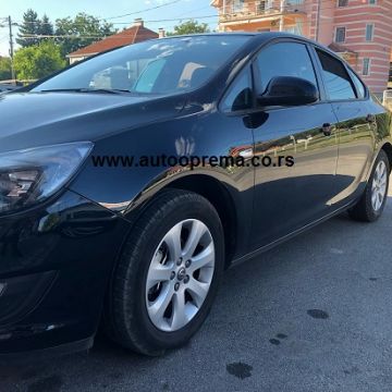 Štitnici od sunca originalne zavesice za stakla Opel Astra J sedan 4 vrata