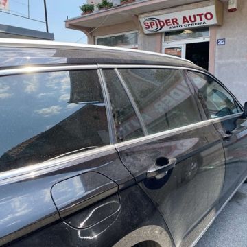 Štitnici od sunca originalne zavesice za stakla Volkswagen Passat B8 karavan 2015-i novije