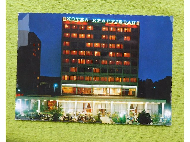 Kragujevac noću - Hotel Kragujevac
