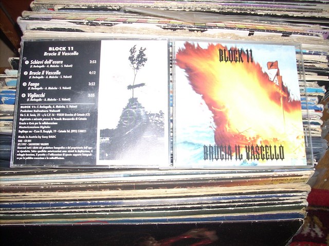 Block 11 – Brucia Il Vascello CD 1997. OI/RAC Italy