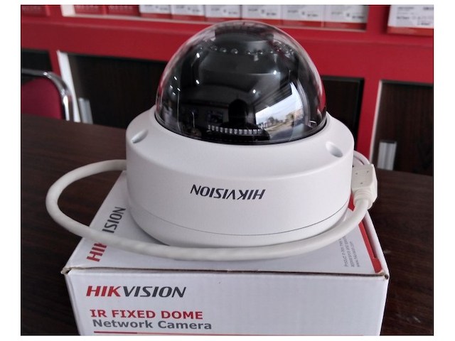 Hikvision IP kamera spoljna vandal dan-noc 2.8mm 4MP HD