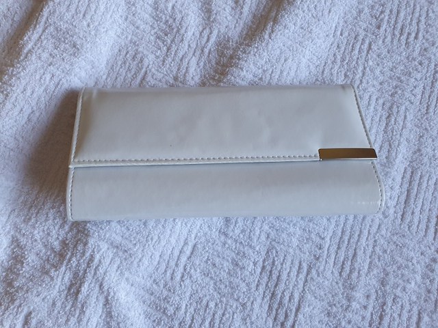 bela lakovana pismo torbica