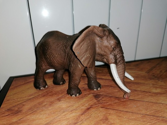 Schleich  Afrički slon
