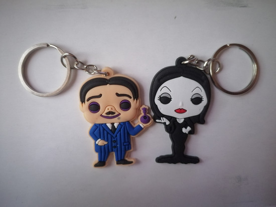 Morticia i Gomez Addams privesci