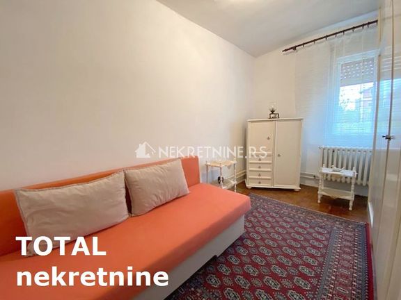 Petosobna kuća NOVI SAD, 123600€