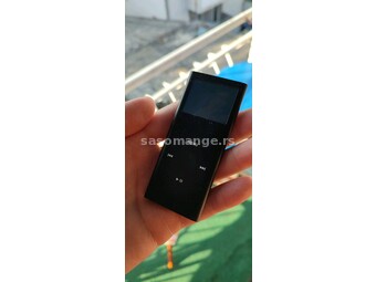 ORIGINAL Apple crni iPod nano 2nd Gen A1199 8GB