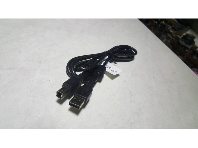 usb na usb b nov kabal ispravan 1,5m