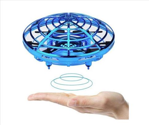 Ufo dron - mali dron za decu