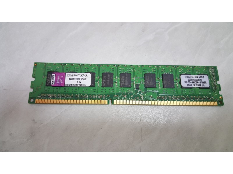 ddr3 2gb memorija ispravna 1333mhz kingston