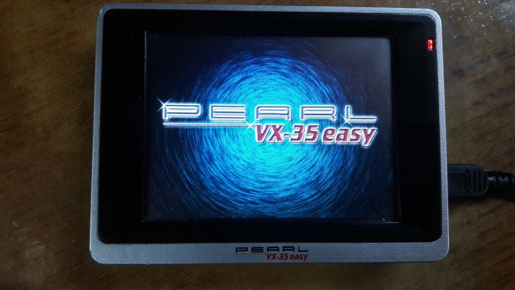 Pearl VX 35 GPS 8.9 cm TFT touchscreen (3.5 ") with automatic day /