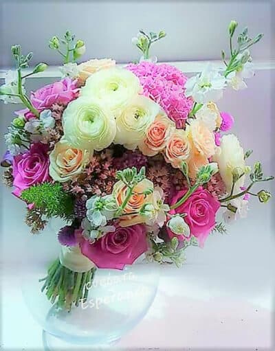 Bidermajer – Ruža, mini ruža, ranunculus, matiola, dekoracija