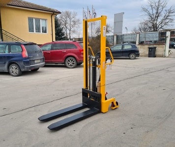 LIFTEX 1016 EASY Poluelektrični staker 1t, H=160cm, L=115cm