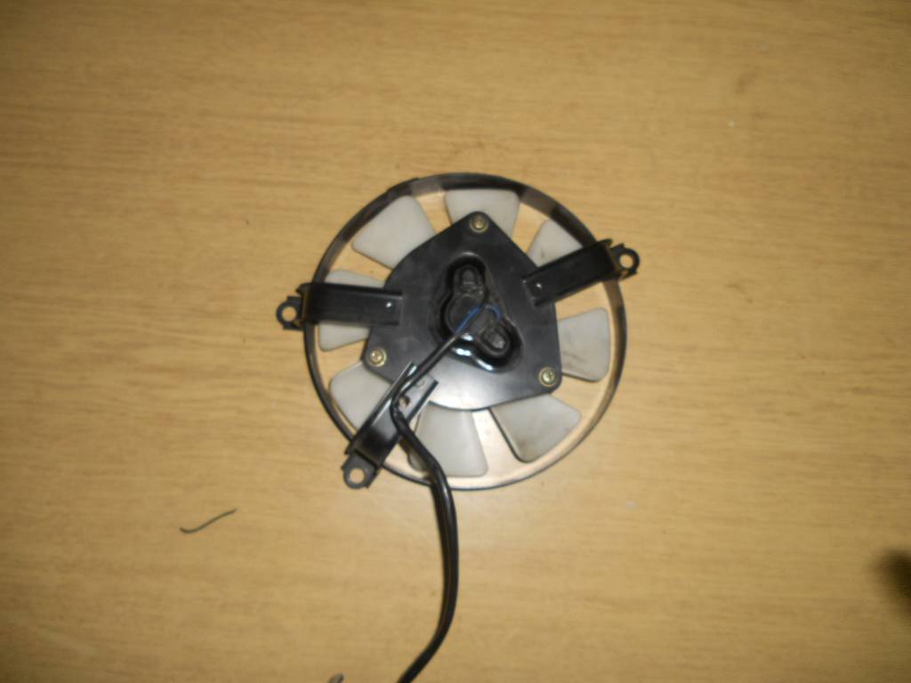 VENTILATOR