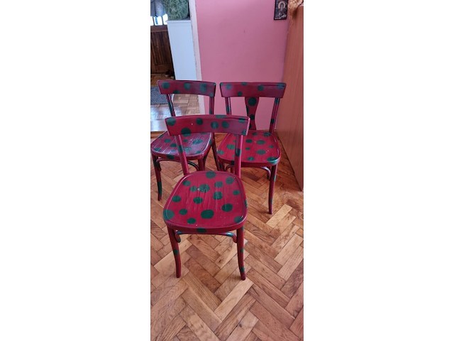 3 stare stolice