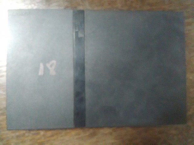 playstation 2 ispravna ko sa slika i u opisu predmeta