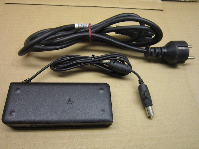 Apple MacIntosh PowerBook 45W AC Adapter