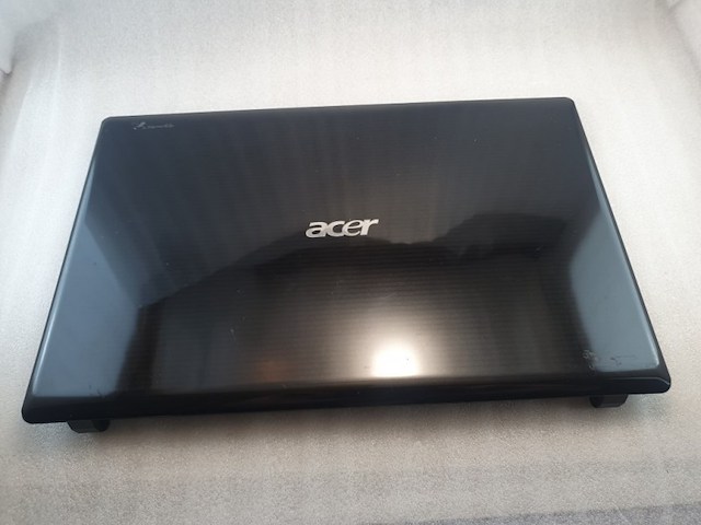 Kuciste ekrana za Acer Aspire 5553