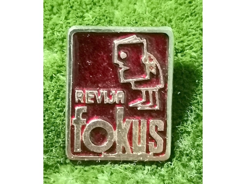 REVIJA FOKUS.