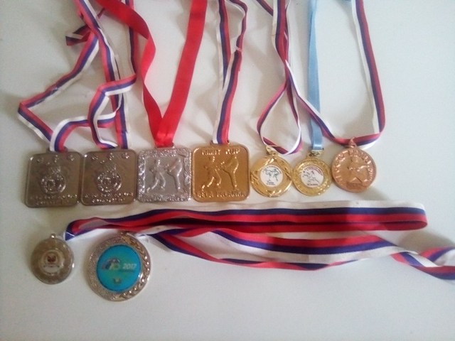 karate medalje(5)