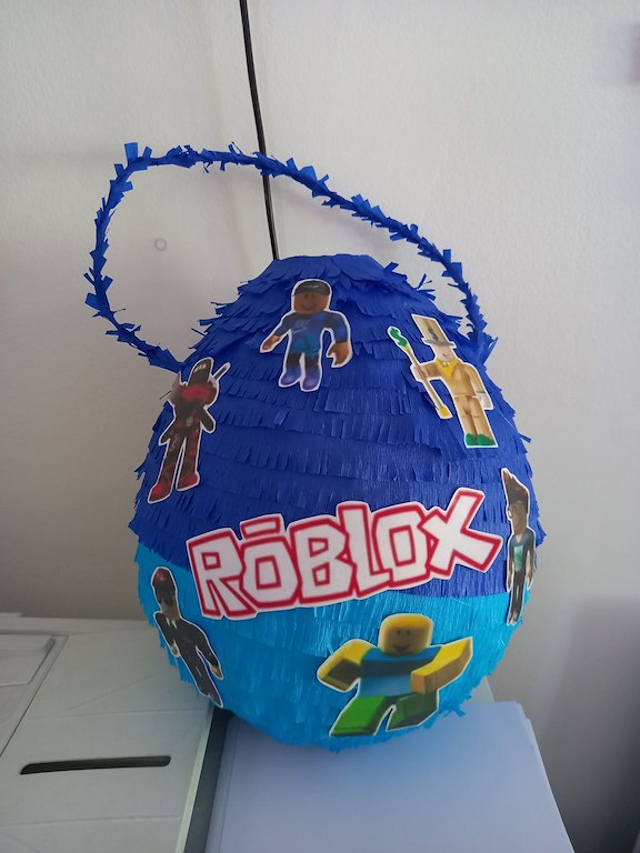 Pinjata Roblox