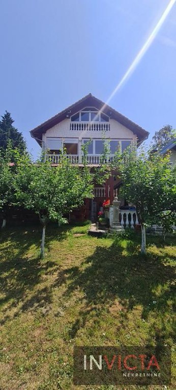 HITNO! POVOLJNO! VILA SA APARTMANIMA-FRUŠKA GORA, VRDNIK