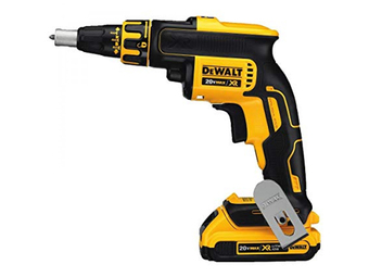 DeWalt akumulatorski brzi odvijač bez četkica 18V 2Ah DCF620D2