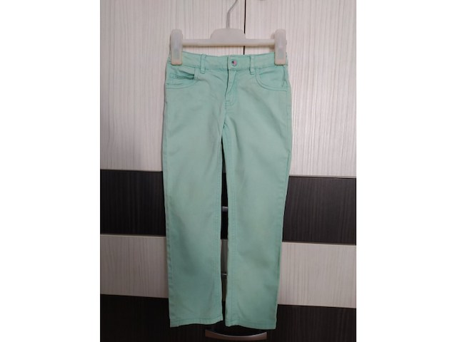 Pantalone velicina 110.