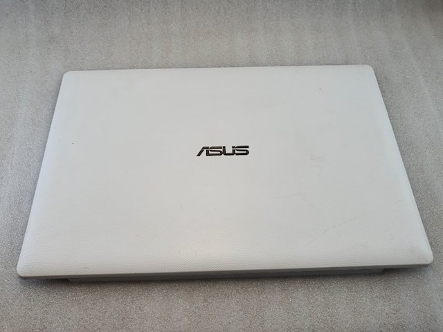 Kuciste ekrana za Asus F201E