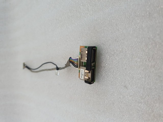 USB konektori za  HP CQ70