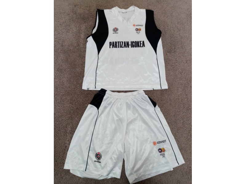 KK Partizan Igokea Beograd Original komplet - M