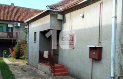 Dve kuće, Novi Banovci ID#1496