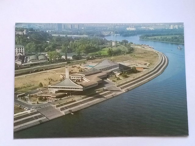 Beograd - Sportski Centar na Obali Dunava - Čista