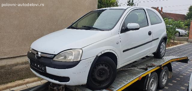 Opel Corsa C 1.7 di 48kw POLOVNI DELOVI