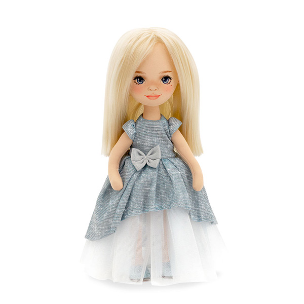 SS01-01
Mia In A Light Blue Dress